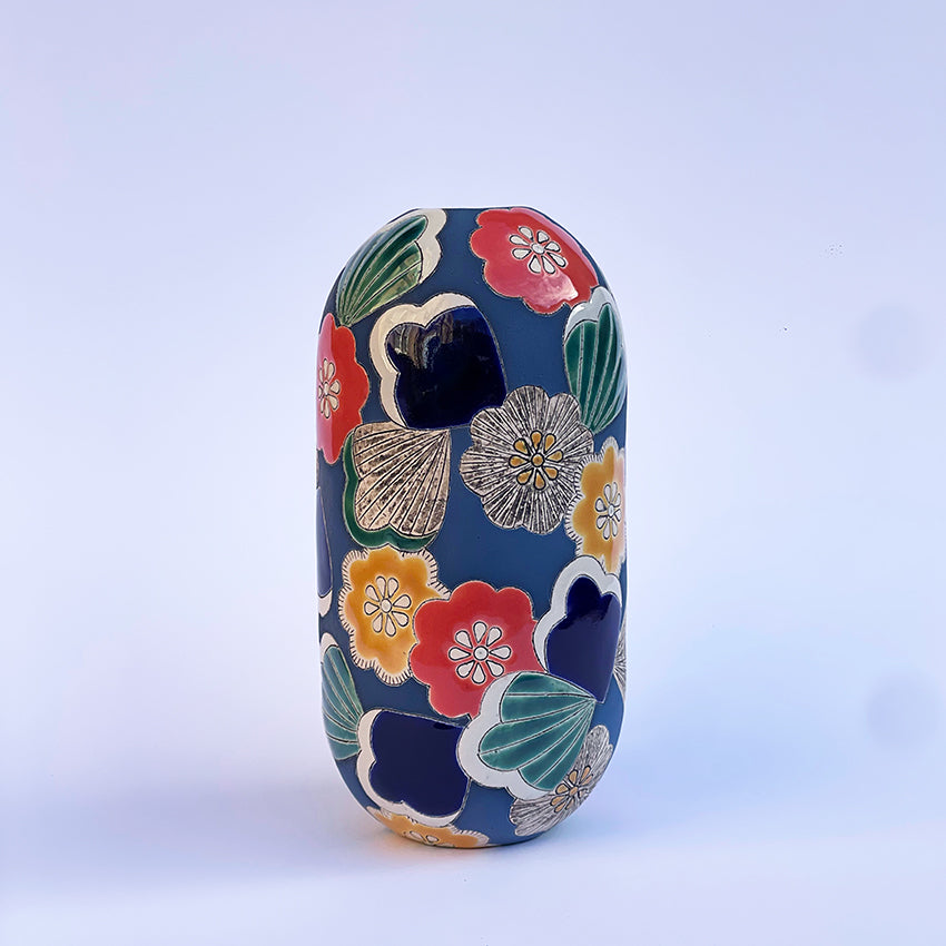 Bud Vase – Frances Priest Studio
